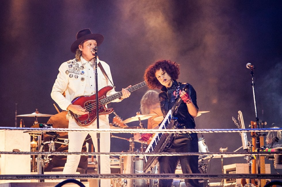 Arcade Fire shook off the backlash with Broken Social Scene at the Air ...