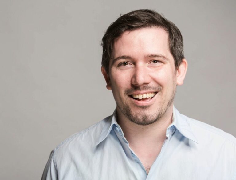 Fringe Review: Adam Bailey Is On Fire - NOW Magazine