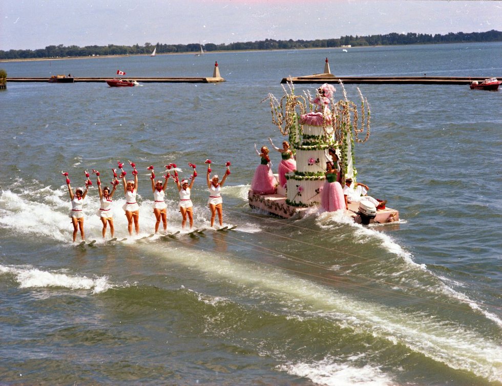 Five nostalgic photos that capture the CNE's history - NOW Magazine