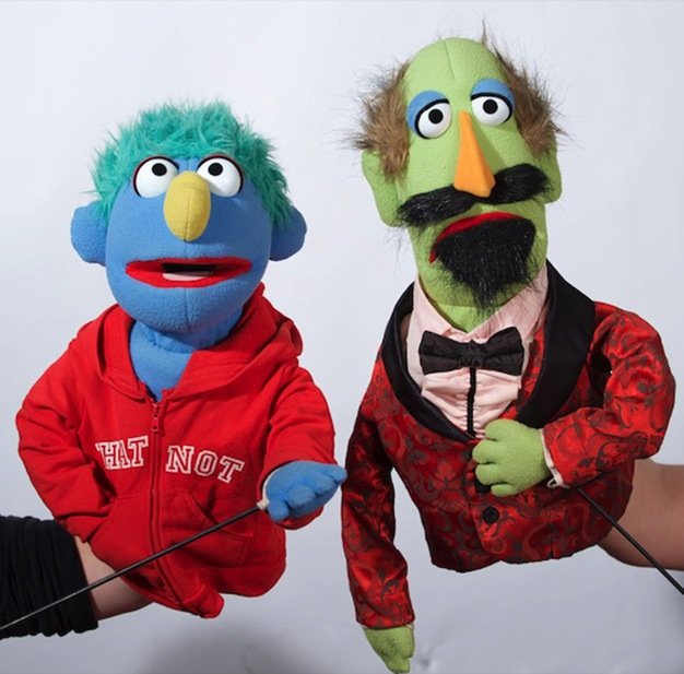 >>>Fringe Review: Hamlet...A Puppet Epic! - NOW Magazine