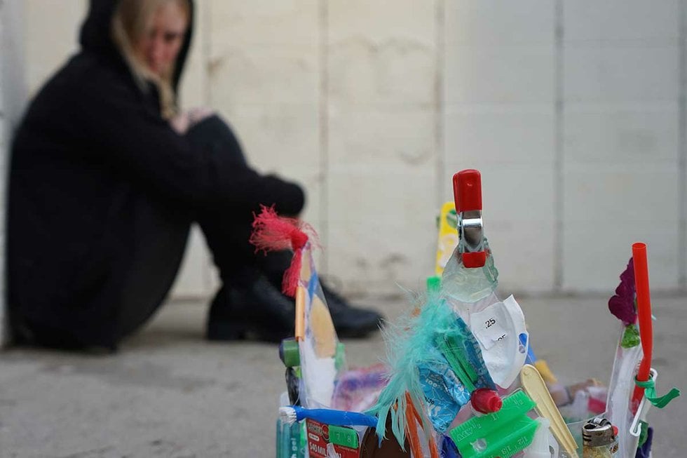 Fringe review: The Cardboard Countess - NOW Magazine