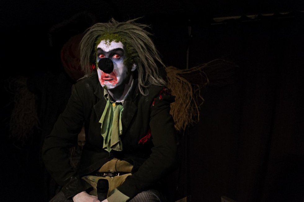 Fringe Review: Mullet's Ghost - NOW Magazine