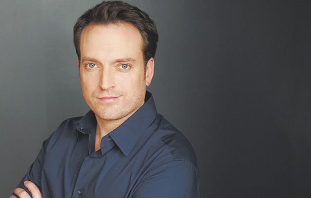 Present laughter - NOW Magazine