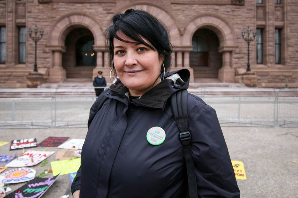 Front-line workers struggle to cope with opioid crisis - NOW Magazine