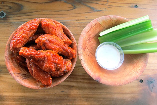 Wing ding - NOW Magazine