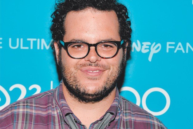 Josh Gad - NOW Magazine