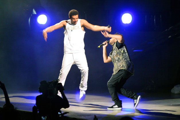 Drake owns OVO Fest - NOW Magazine