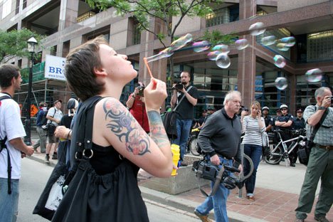 G20 rally run-around - NOW Magazine