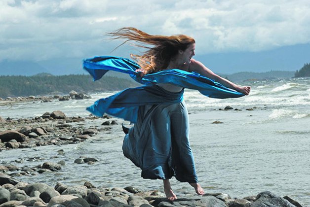 Lithe spirit returns - NOW Magazine