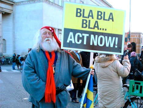 Happening NOW: Dec. 14, 2009 - NOW Magazine