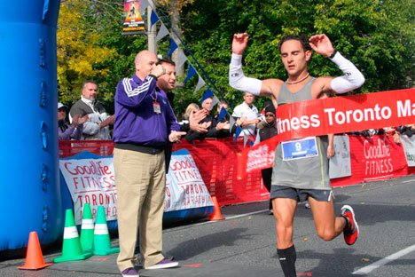 Running the Toronto marathon - NOW Magazine