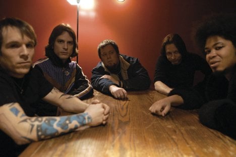 Interview: VAST - NOW Magazine