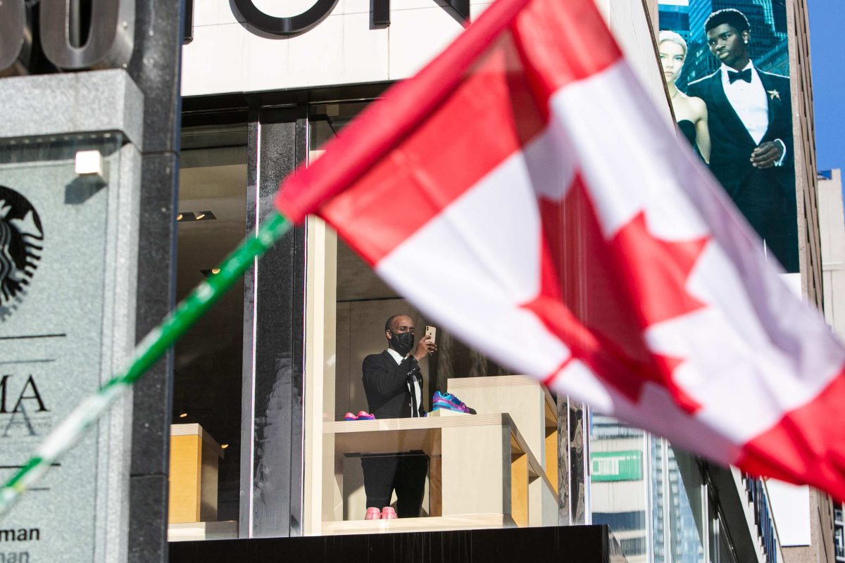 In photos: #FreedomConvoy stops in Toronto - NOW Toronto