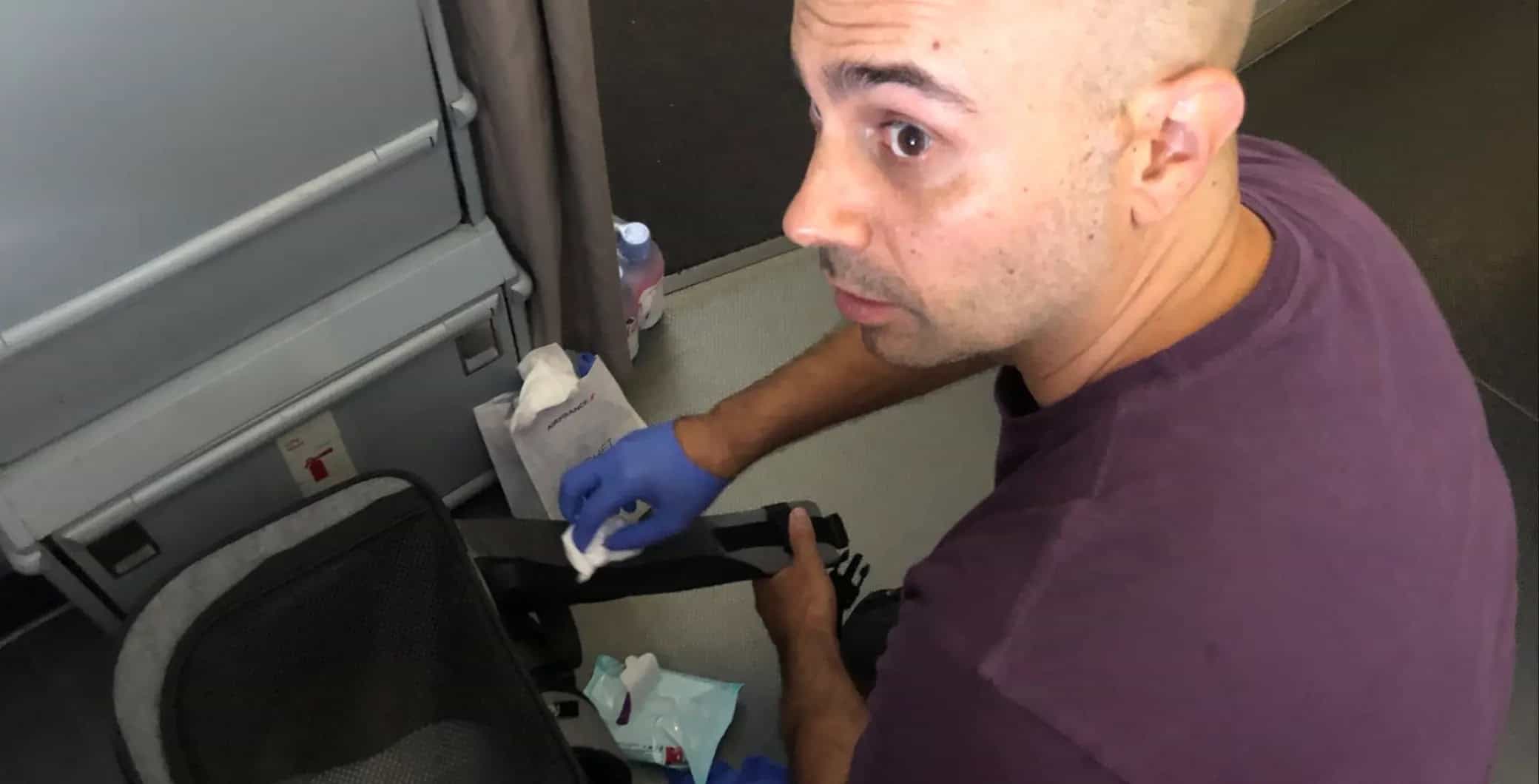 'Horrid, putrid stench,’ Air France passenger finds pool of blood ...