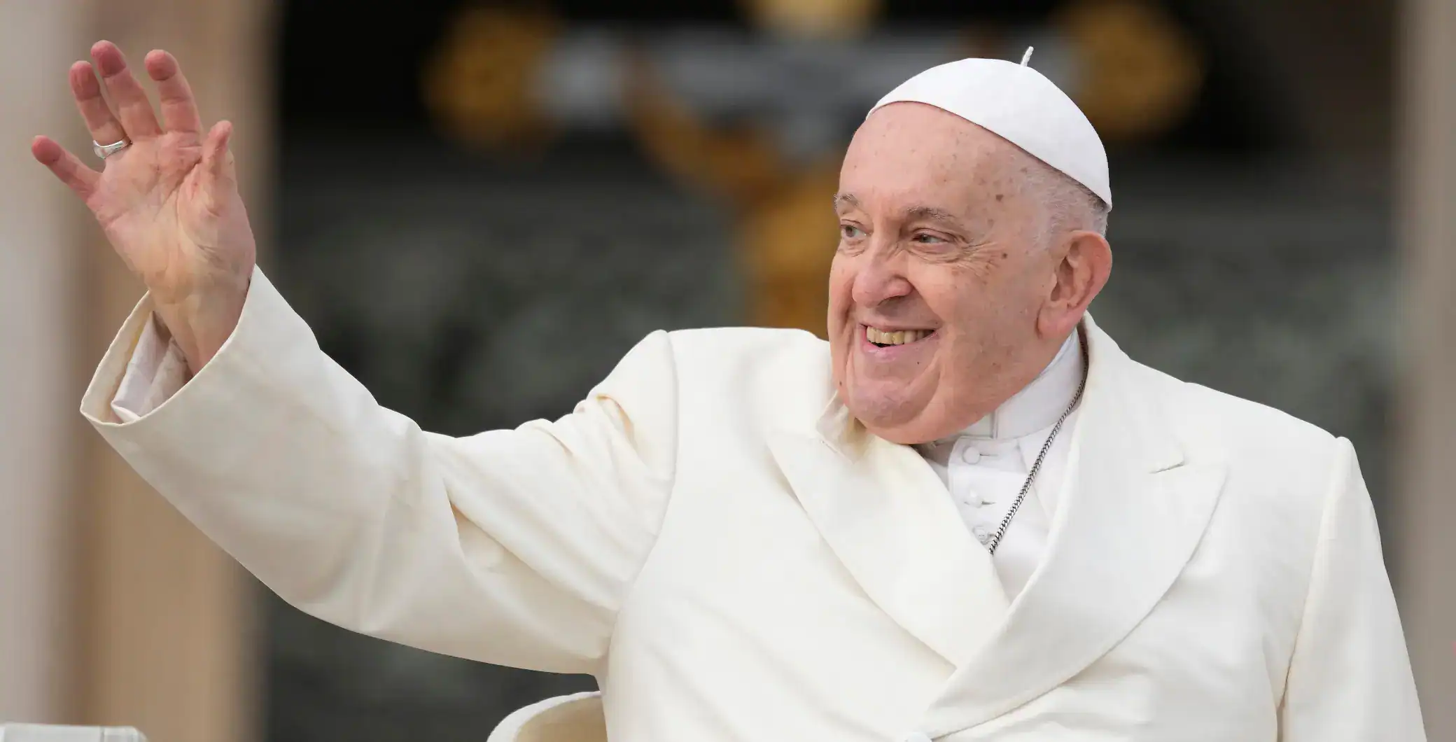 Pope Francis approves blessings for same-sex couples, but 2SLGBTQ ...
