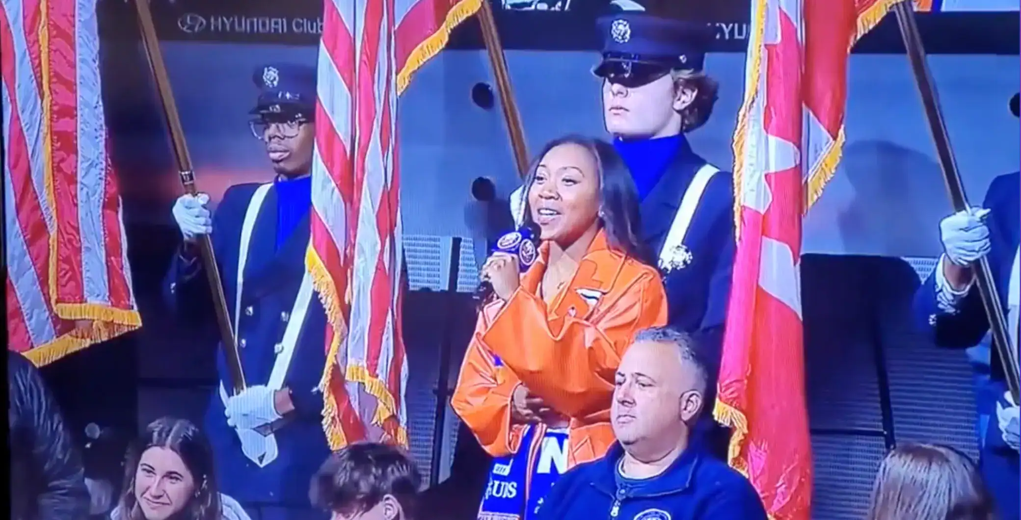 ‘This was shameful,’ NHL fans criticize singer for messing up ‘O’Canada ...