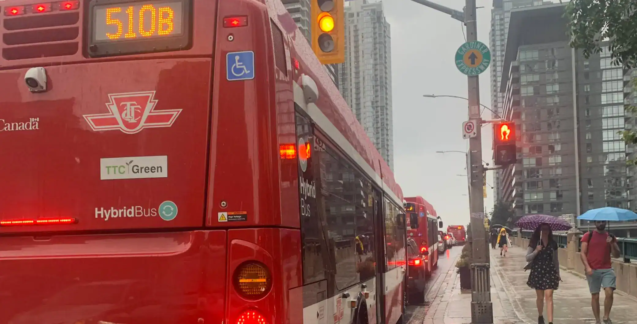 TTC buses not stopping at Spadina Station this week for track work ...