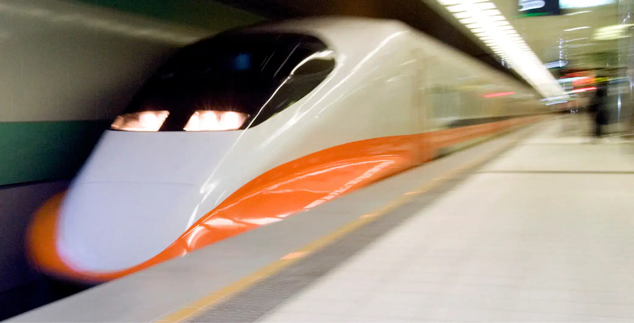 Reports of a high-speed train en-route between Toronto and Quebec City ...