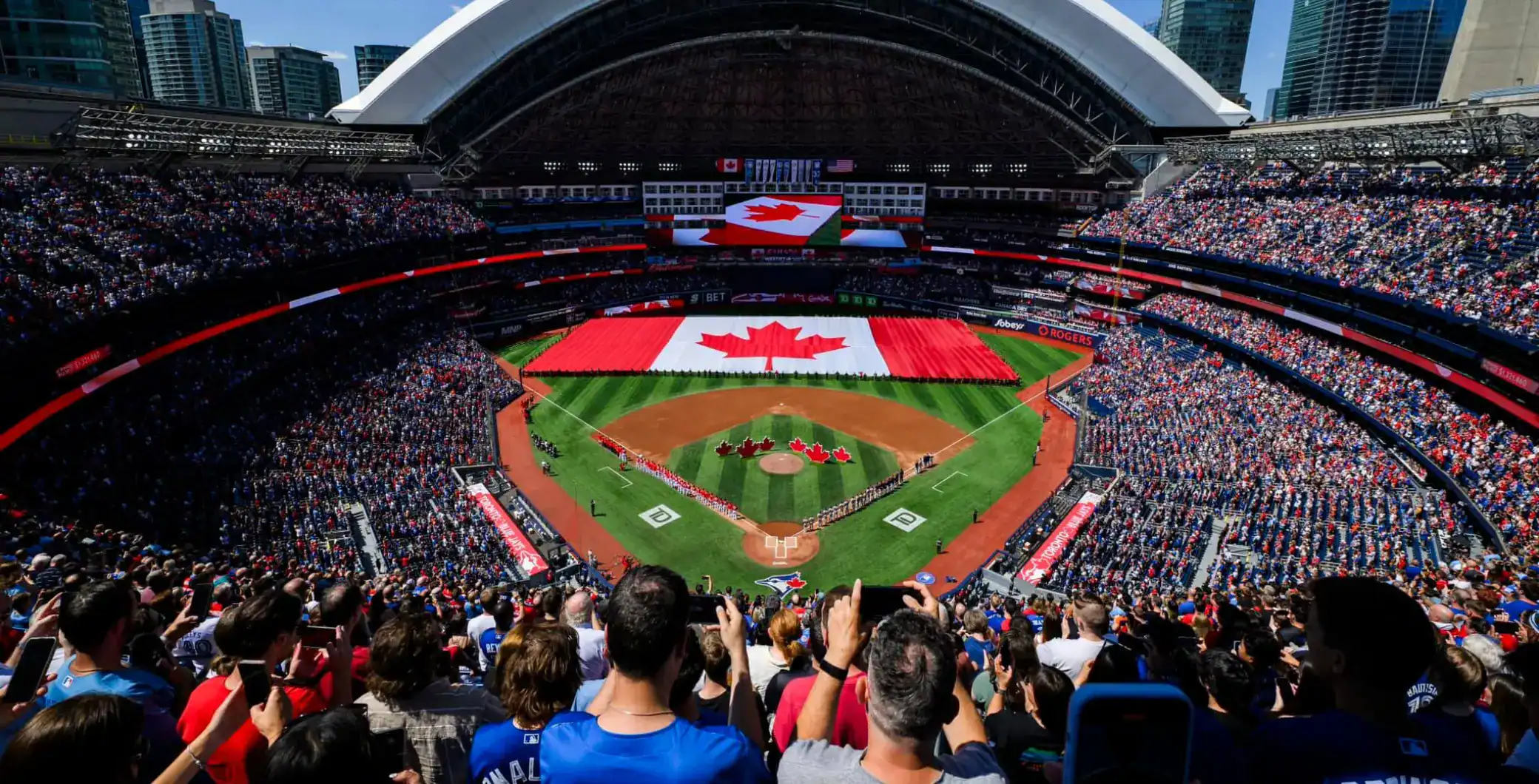 Toronto Blue Jays fans can score tickets for less than $10 this weekend ...