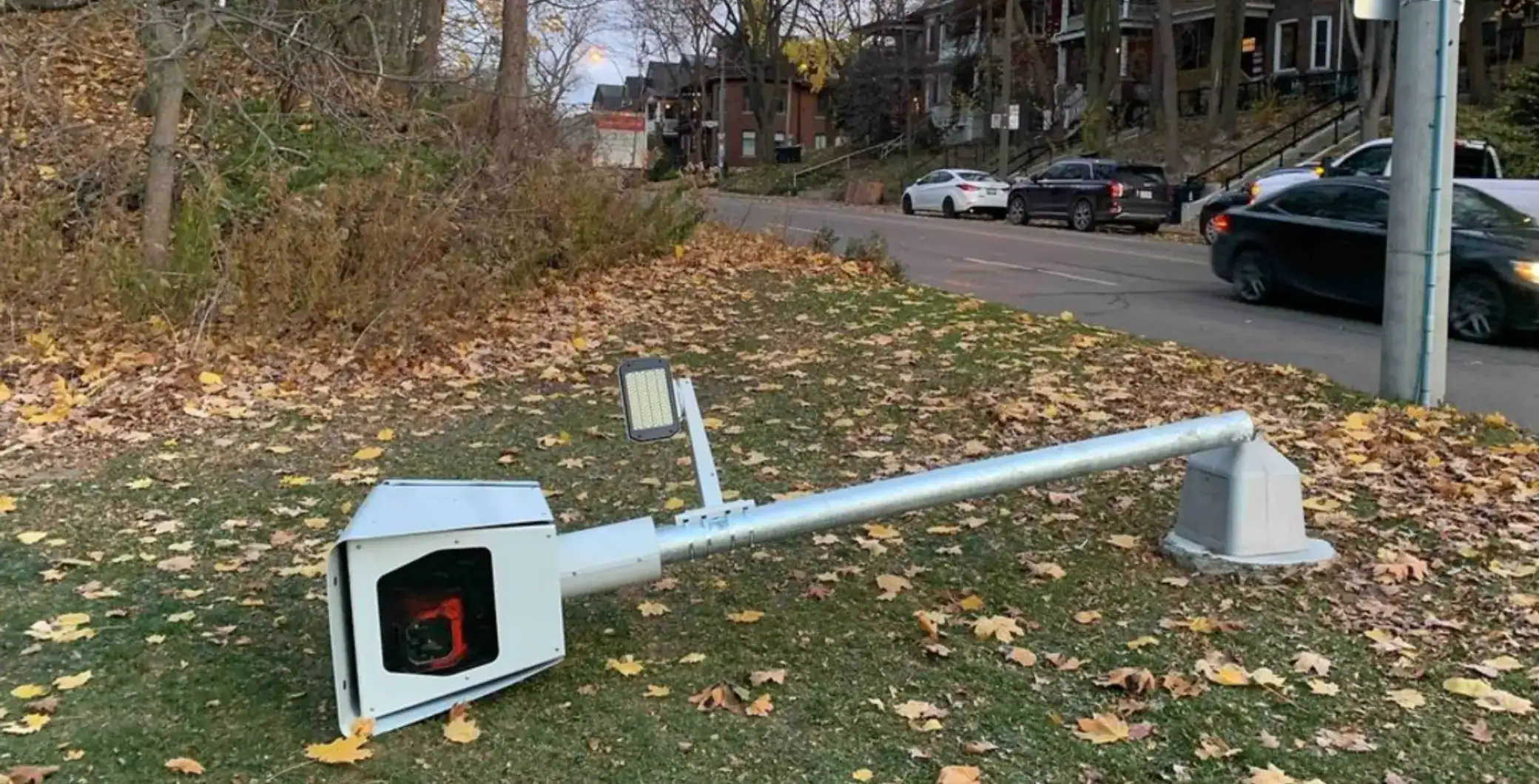 Toronto speed camera cut down less than 24 hours after being installed ...