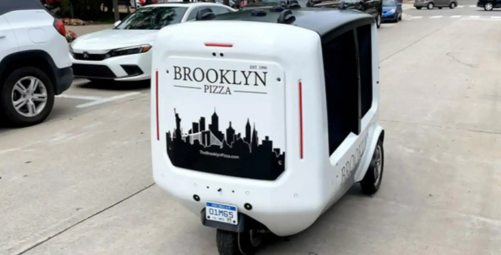 ‘Expect the unexpected,’ Torontonians react to new driverless delivery ...